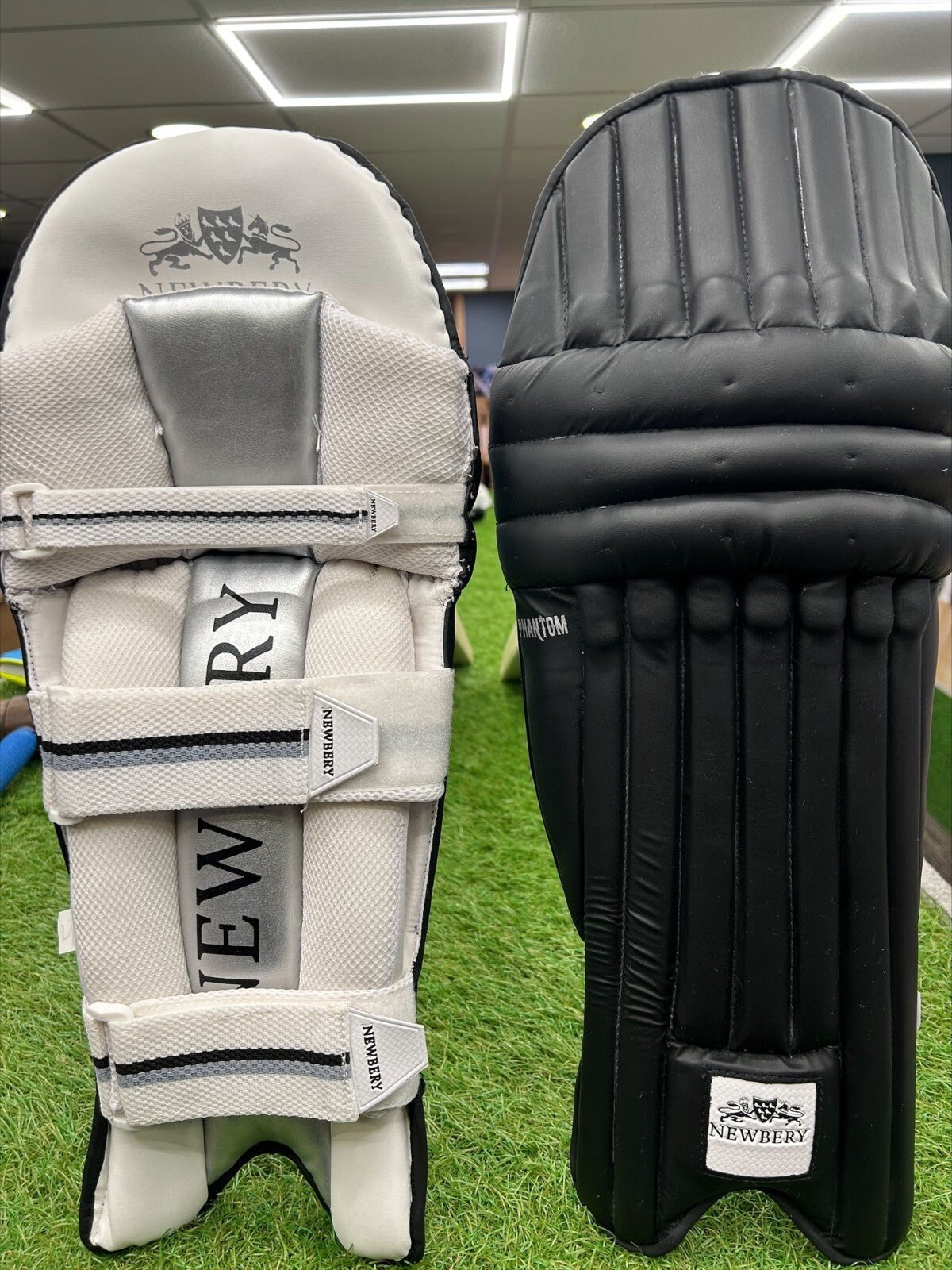 Newbery Phantom Cricket Batting Pads - T20 Co | Newbery Cricket